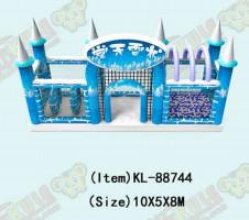 China Inflatable Snow Land With Sand And Ball Pool Kids Playground for sale