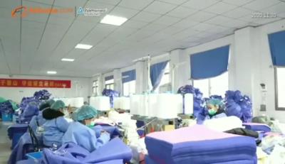 Professional Disposable PE PP CPE protective waterproof surgical isolation gowns