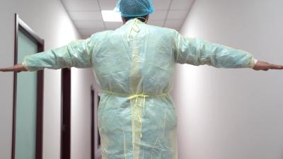 China S&J Disposable medical dental isolation gowns SMS in clinic examination hospital for sale