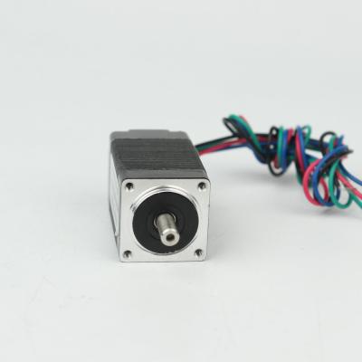 中国 4つの鉛が付いているROHS雑種N180g.Cm 0.6A NEMA 8のステッピング モーター 販売のため