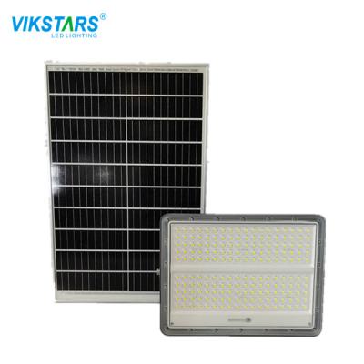 China 7500-8000k zonne Aangedreven LEIDENE Vloedlichten Openlucht met Lichtsensor voor Parkverlichting Te koop