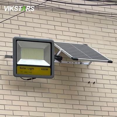 China Wholesale Price 200W 300W Led Solar Flood Light with Die-casting Aluminum for Garden Parking Lot Outdoor Led Flood Lamp for sale