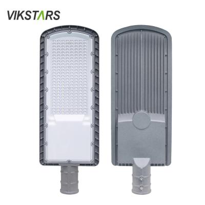 Cina 140lm/W Luci a LED 50w 100w 150w 200w 3 anni di garanzia per il villaggio di Pathway in vendita