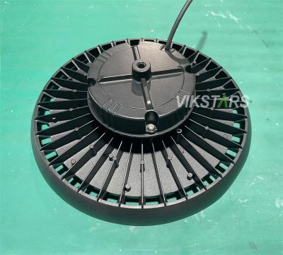 Cina Per ingrosso LED UFO High Bay Lights magazzino fabbrica illuminazione UFO Lampade IP65 Lampade impermeabili in vendita