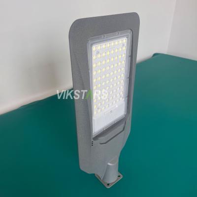 Cina Lampioni stradali a LED da 150W, lampade solari da 300W 500W per strade principali in vendita