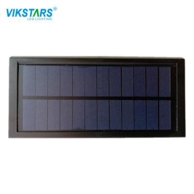 China Courtyard DC 3.2V Solar Powered LED Wall Light 4pcs RGB IP65 6000K for sale