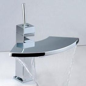 China Contemporary Brass Bathroom Sink Faucet Chrome Finish T6008 for sale
