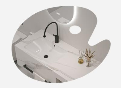 Cina Vanità da bagno in oro bianco con organizzatore SLABS/SINTERSTONE montato sul bancone in vendita
