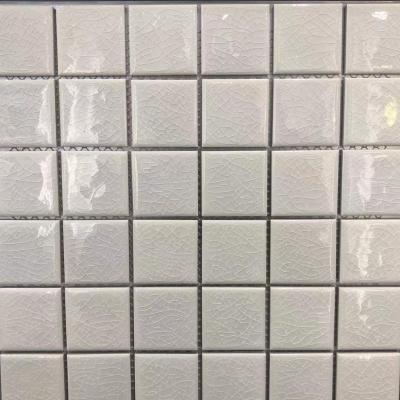 Cina Piastrelle vetrate palestra piscina mosaico piastrelle da parete ceramica vetro rotto metalli marmo in vendita