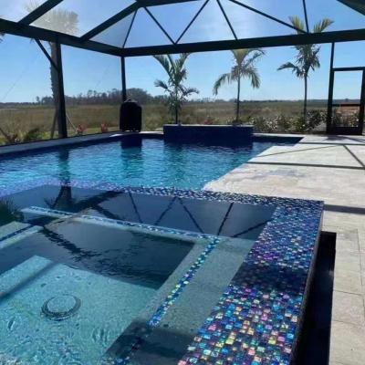 Cina Piastrelle da piscina in cristallo di stile moderno per materiale da costruzione in colore blu verde in vendita