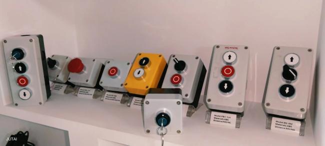 push button