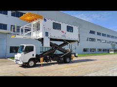 ISUZU 700PHALF-CAB  AIRLINE BOARDING VEHICLE FOR THE  DISABLED