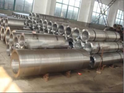 Cina Tubo senza cuciture d'acciaio forgiato inossidabile del acciaio al carbonio della caldaia di SCM 440 degli accoppiamenti della caldaia di AISI 4140 in vendita