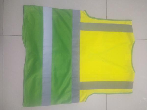 Quality Four Pocket High Visibility Vest Double Color Tear Away Safety Vest for sale