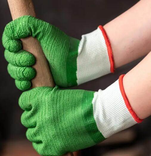 Quality Polyester Wave Latex Grip Gloves Labor Protection Work Latex Gloves Wear for sale