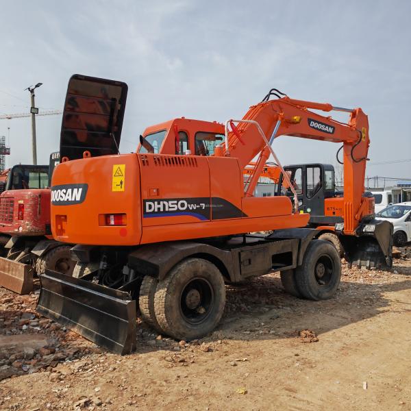Quality 90 New Wheeled Excavator Second Hand DOOSAN DH150W-7 Used 4 Wheeled Digger for sale