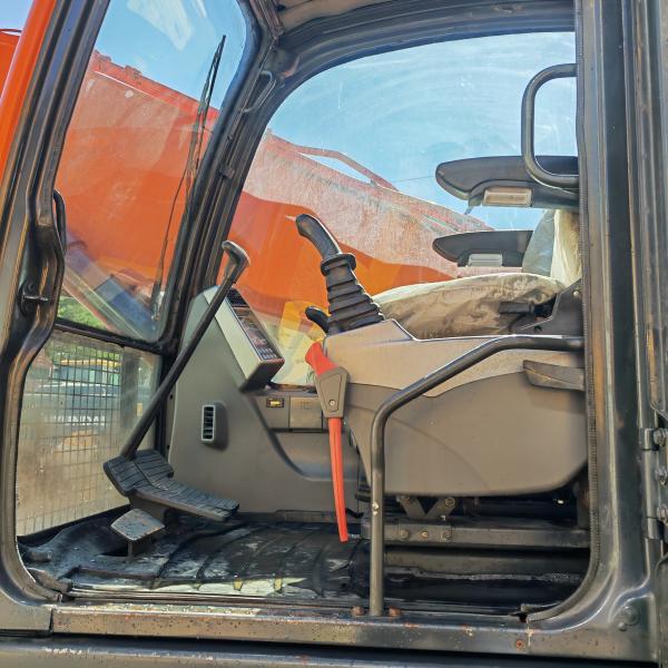 Quality 22 Ton Bagger Used Doosan Dx225lca Used Crawler Excavator for sale
