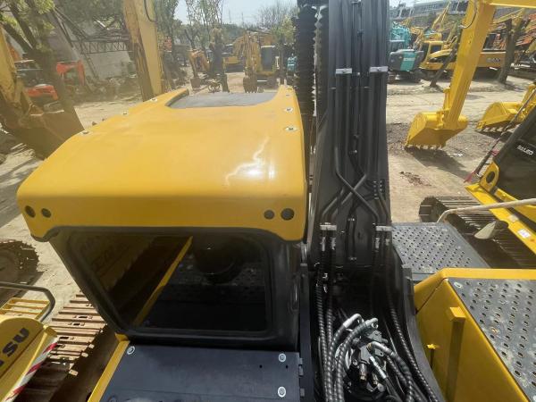 Quality 21000kg Used Hydraulic Crawler Excavator Second Hand Volvo Ec210 1.1m3 Bucket for sale