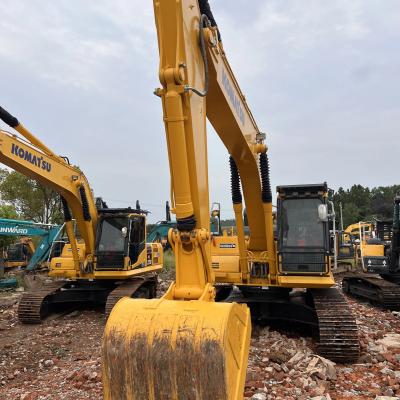 China KOMATSU 240-8LC tweedehands graafmachine in goede staat 24000KG bouwmaterialen winkels Te koop