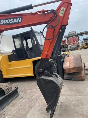 China original second-hand Doushan DH55 excavator is in good condition strong and simple maintenance for sale