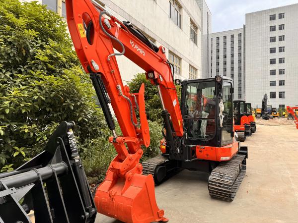 Quality Mini KUBOTA KX165 Second Hand Digger Crawler Type Moving for sale