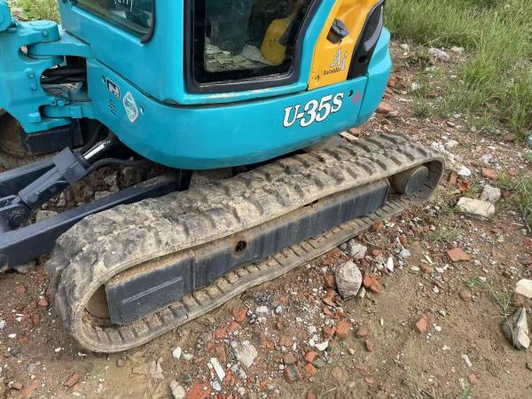 Quality Kubota Mini Excavator Used Kubota U35S Landscaping Machinery KUBOTA U17 U20 U35 for sale