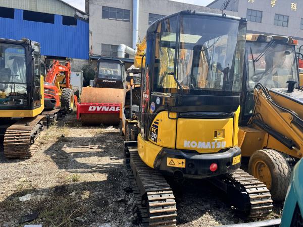 Quality KOMATSU Brand Mini Excavators 3 Ton 4 Ton Used Komatsu Pc30 Pc35 Pc40 for sale