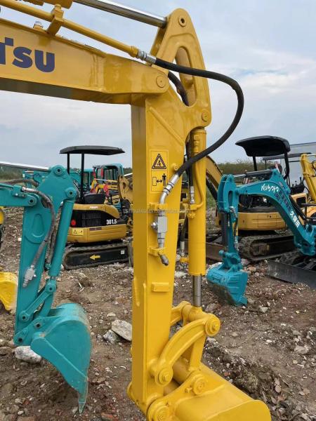 Quality KOMATSU Brand Mini Excavators 3 Ton 4 Ton Used Komatsu Pc30 Pc35 Pc40 for sale