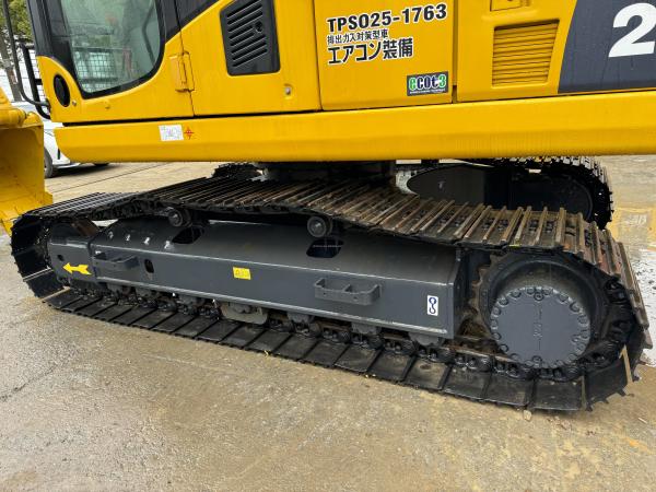 Quality 20 Ton Used Komatsu Pc200 Used Construction Machinery 1.2m3 Bucket for sale