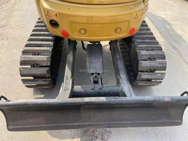 Quality Used Cat 303E Second Hand Mini Cat 303 With High Performance 0.38m3 Bucket for sale