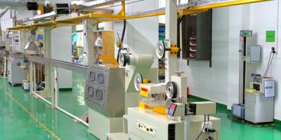 China UL 3271 XLPE Hook Up Wire 600V/125C 18awg Ul758 Red Light Industrial Power Heater for sale