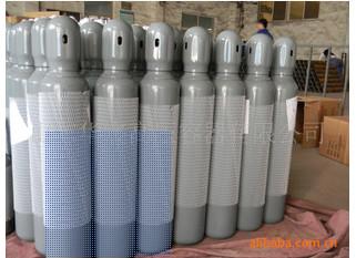 China Industrielle 34CrMo4 Druckgasflasche 1.46KG - 2.83KG zu verkaufen