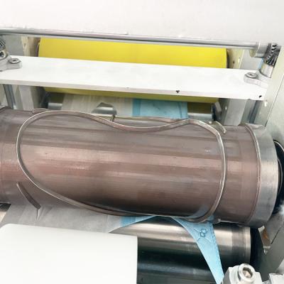 Cina Bottone elastico tridimensionale della macchina una della maschera che forma l'attrezzatura di produzione della maschera in vendita
