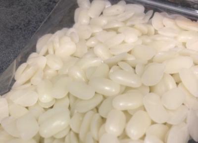 Cina Palline organiche della cera d'api dei cosmetici di HACCP 1lb 2lb DIY per gli unguenti della lozione in vendita