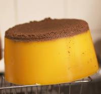 China Raw Unfiltered Beeswax From Beekeepers for sale