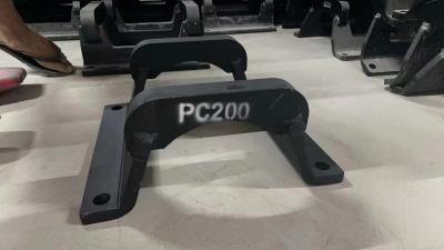 China Komatsu PC200/210/220/240 Excavator Guard Rail Frame Mine Chain Chain Guard Hook Machine Accessories for sale