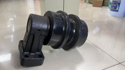 China Suitable for Hitachi excavator carrier rollers and track rollers, with mining-grade quality, used for ZAX800 excavators, and applicable to engineering machinery excavators.-4638433 for sale