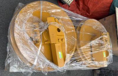 China Suitable for D60 guide wheels, bulldozer guide wheels, excavator guide wheels, track rollers, and carrier rollers, all are available.、144-30-00038、141-30-33182 for sale