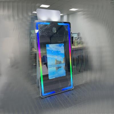 Cina Cabine magiche della foto dello specchio del touch screen della foto della cabina del contrassegno dell'interno astuto di Digital in vendita