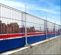 China Double-Rail Edge Protection Barrier With Mid-Span Stabilizer Bars for sale