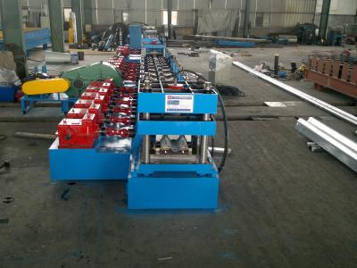 Cina Il rotolo su ordinazione della lamiera sottile che forma le macchine per la strada principale/collega i campi in vendita