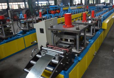 China C het Nagelbroodje die Machine met Hoge snelheid 20 vormen die meet per Notulen door PLC worden gecontroleerd Te koop