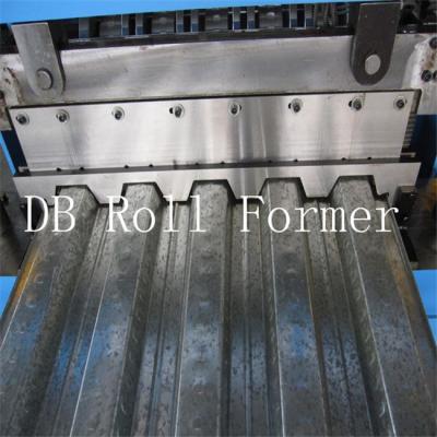 Cina 18.5kW fogli di metallo Decking rotolo formando macchina utilizzata su edifici ad alta in vendita