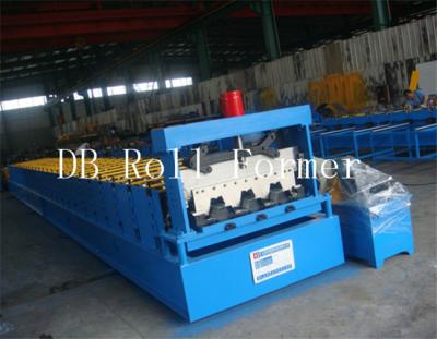 Cina 18.5kW fogli di metallo Decking rotolo formando macchina utilizzata su edifici ad alta in vendita