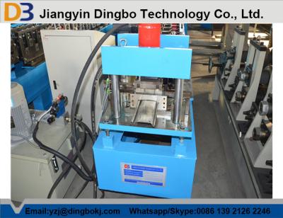 Cina Rotolo dello sportello di PPGI che forma spessore della macchina 0.3mm-0.6mm saracinesca/della macchina in vendita