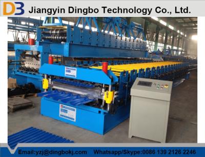 Cina Rotolo idraulico del pannello del tetto della macchina di Uncoiler che forma macchina con il sistema di controllo dell'invertitore di vettore dello SpA in vendita
