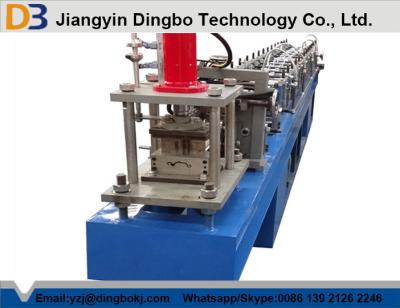 Cina Striscia dell'otturatore di laminatura dell'acciaio 45# che forma il rotolo dello sportello del rullo di Rollformer 50Hz/3 fasi della macchina che forma macchina in vendita