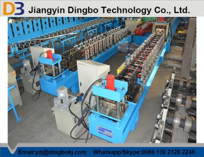 Cina Rotolo d'acciaio dello sportello del rullo di PPGI che forma macchina con il controllo motorio di potere 5.5kw in vendita