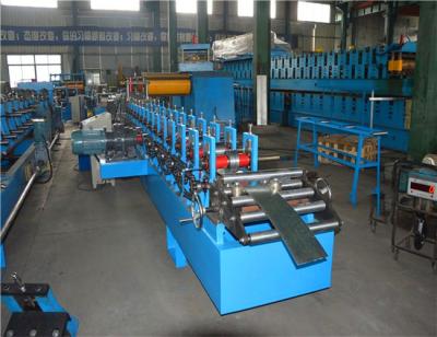 Cina Rotolo a basso rumore del Purlin dell'acciaio Z che forma macchina per controllo dello SpA del materiale da costruzione in vendita