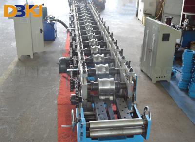 Cina La struttura di sportello idraulica del rullo del piatto d'acciaio di taglio lamina a freddo la formazione della macchina in vendita